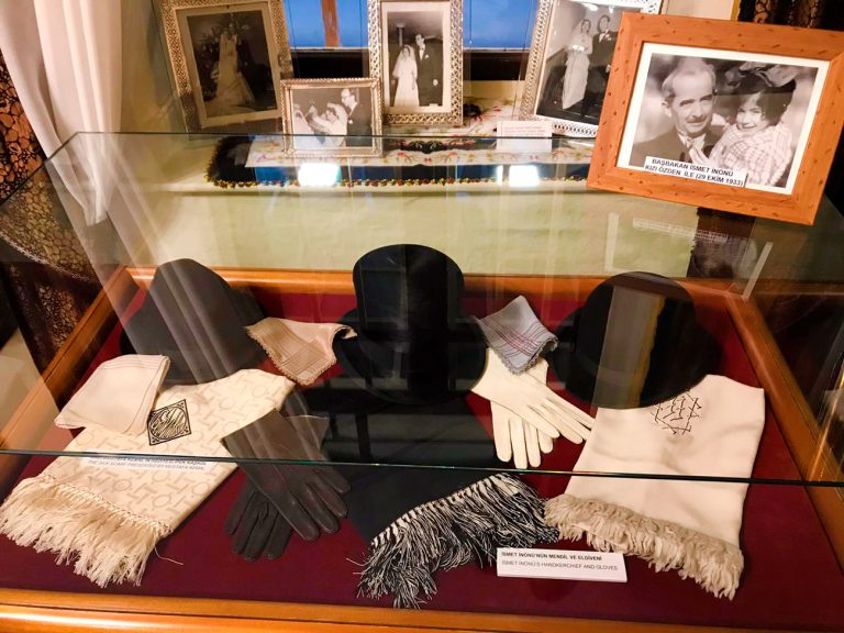 Pembe Köşk Tarihçesi | Neler Var? | Ziyaret Saatleri | Gezilecek Tarihi ...